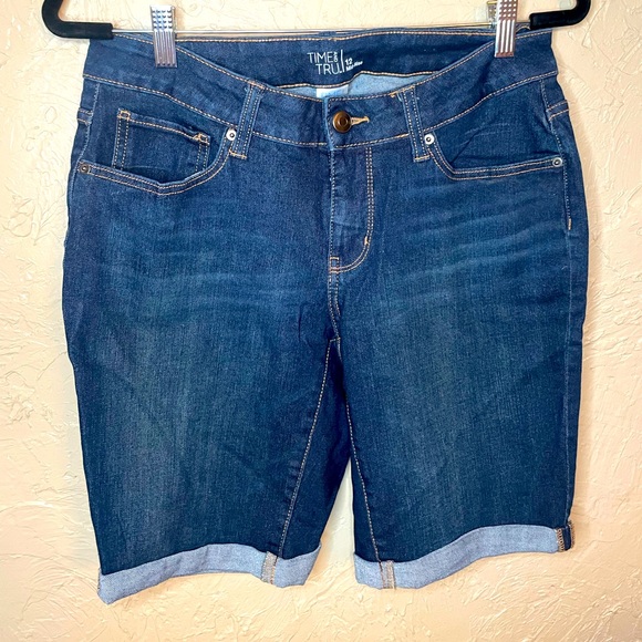 Time and Tru | Shorts | Time And True Womens Size 2 Midrise Dark Wash ...